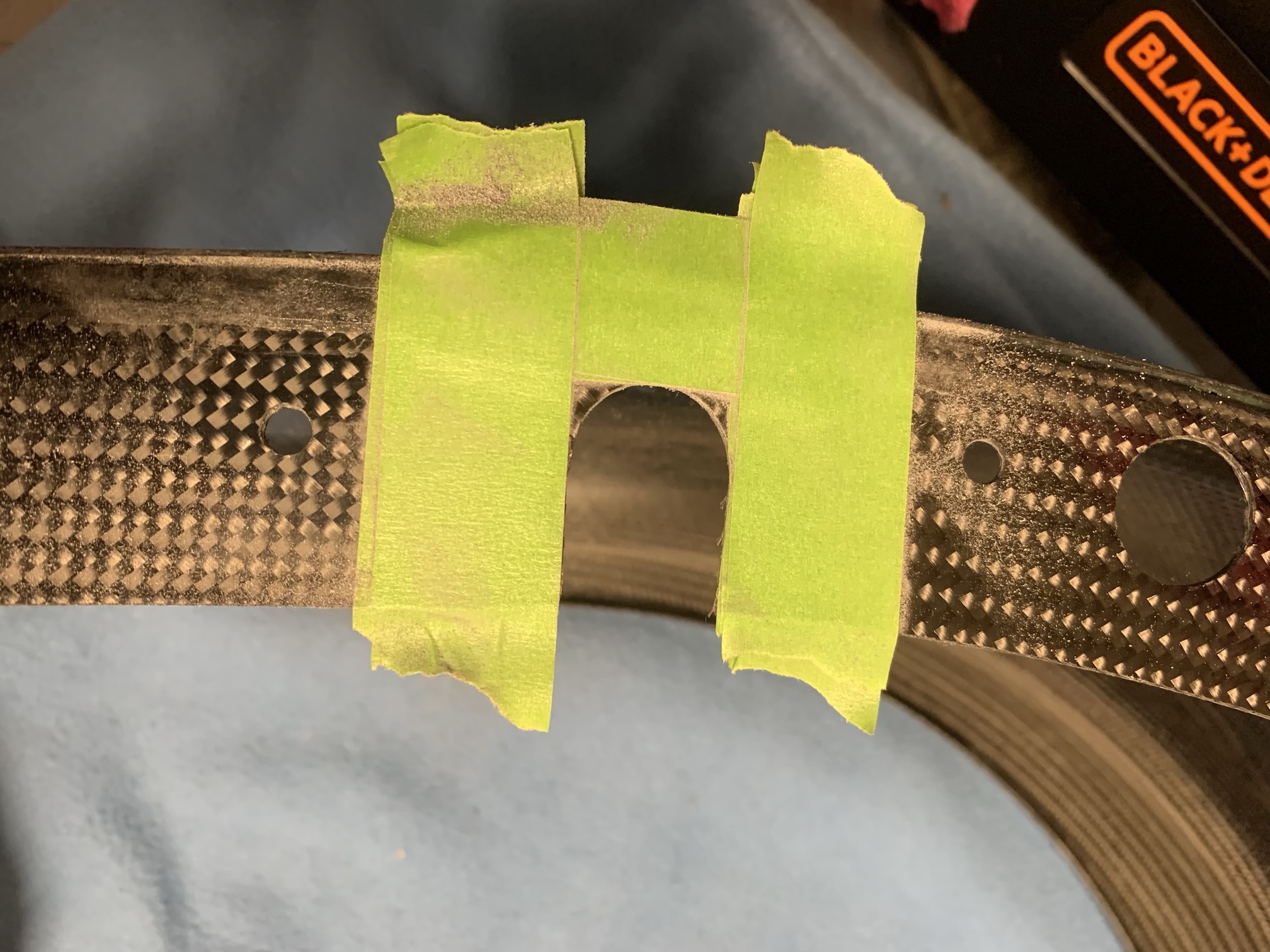 Rear wing trimming