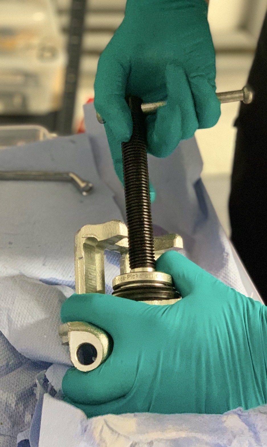 Leaking Rear Caliper Snagging